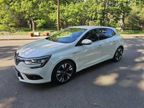 Белый Рено Меган 2019 в Таураге, объемом двигателя 1.50 л и пробегом 234 тыс. км за 6800 €, фото 2 на AUTOMOTO.COM.LV