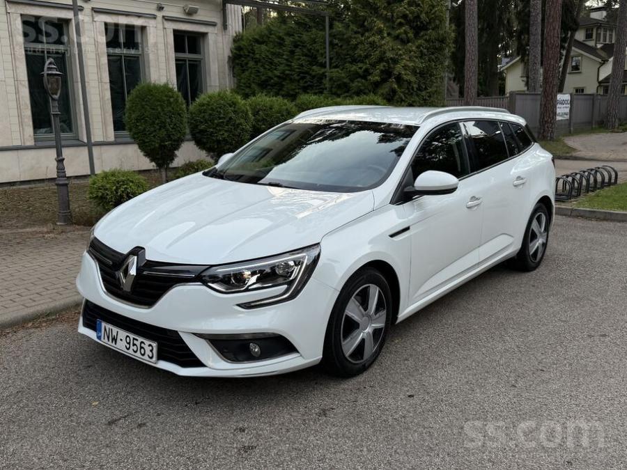 White Renault Megane 2019 in Jurmala, with an engine capacity of 1.50 L and mileage of 264 thousand km for 6250 €, photo 4 on AUTOMOTO.COM.LV
