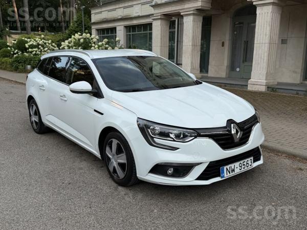 White Renault Megane 2019 in Jurmala, with an engine capacity of 1.50 L and mileage of 264 thousand km for 6250 €, photo 5 on AUTOMOTO.COM.LV