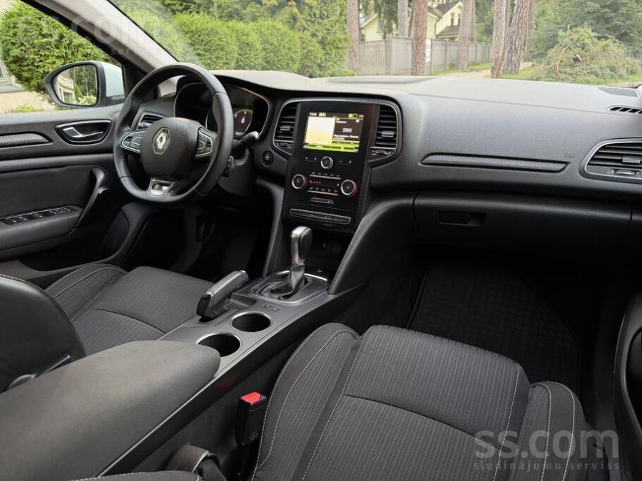 White Renault Megane 2019 in Jurmala, with an engine capacity of 1.50 L and mileage of 264 thousand km for 6250 €, photo 13 on AUTOMOTO.COM.LV