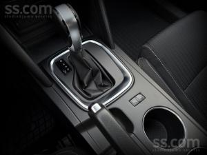 White Renault Megane 2019 in Jurmala, with an engine capacity of 1.50 L and mileage of 264 thousand km for 6250 €, photo 17 on AUTOMOTO.COM.LV