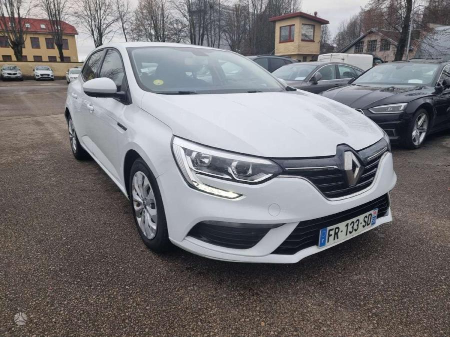 White Renault Megane 2020 in Taurage, with an engine capacity of 1.46 L and mileage of 160 thousand km for 6200 €, photo 2 on AUTOMOTO.COM.LV