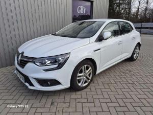 Белый Рено Меган 2020 в Таураге, объемом двигателя 1.50 л и пробегом 240 тыс. км за 6700 €, фото  на AUTOMOTO.COM.LV