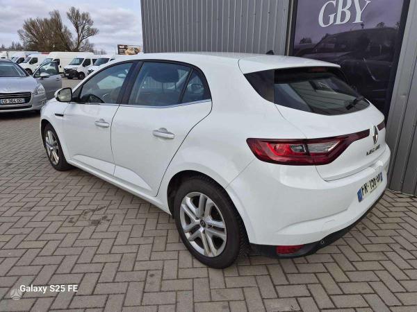 White Renault Megane 2020 in Taurage, with an engine capacity of 1.50 L and mileage of 240 thousand km for 6700 €, photo 7 on AUTOMOTO.COM.LV