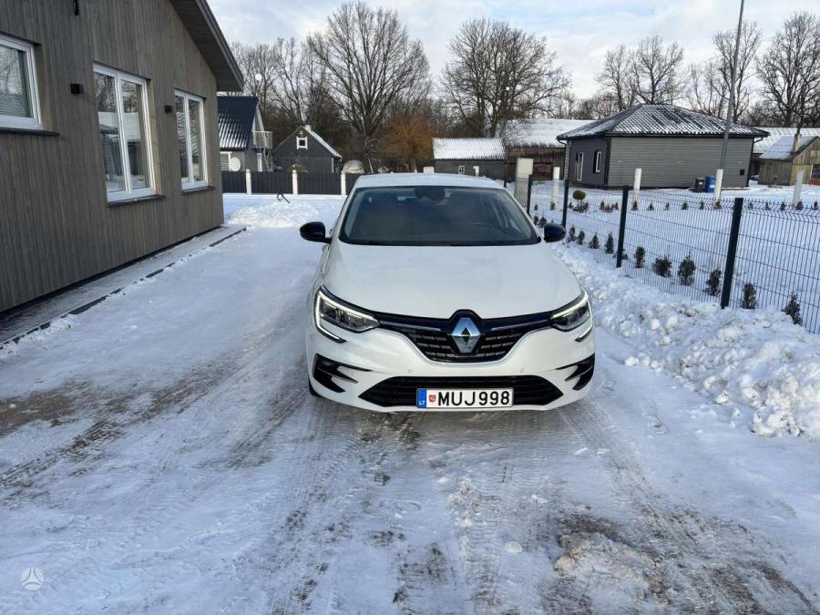 White Renault Megane 2021 in Jurbarkas, with an engine capacity of 1.46 L and mileage of 49 thousand km for 10300 €, photo 1 on AUTOMOTO.COM.LV