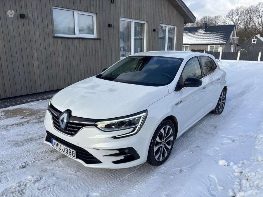 White Renault Megane 2021 in Jurbarkas, with an engine capacity of 1.46 L and mileage of 49 thousand km for 10300 €, photo 6 on AUTOMOTO.COM.LV