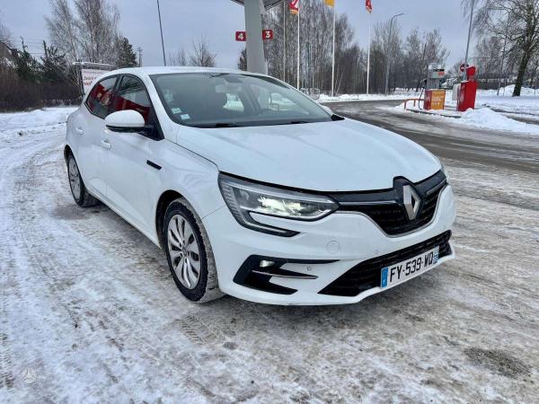 White Renault Megane 2021 in Taurage, with an engine capacity of 1.46 L and mileage of 249 thousand km for 7300 €, photo 3 on AUTOMOTO.COM.LV
