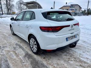 White Renault Megane 2021 in Taurage, with an engine capacity of 1.46 L and mileage of 249 thousand km for 7300 €, photo 5 on AUTOMOTO.COM.LV