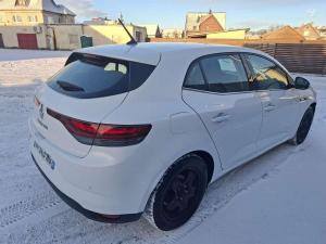 White Renault Megane 2021 in Taurage, with an engine capacity of 1.46 L and mileage of 182 thousand km for 8000 €, photo 3 on AUTOMOTO.COM.LV