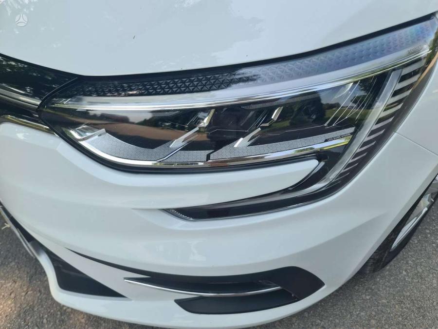 Balts Renault Megane 2021 Tauragė, ar dzinēja tilpumu 1.50 L un nobraukumu 330 tūkst. km par 6200 €, foto 5 vietnē AUTOMOTO.COM.LV