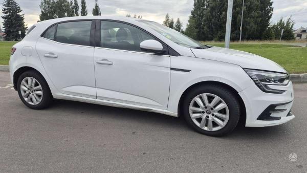 Balts Renault Megane 2021 Tauragė, ar dzinēja tilpumu 1.46 L un nobraukumu 271 tūkst. km par 5700 €, foto 9 vietnē AUTOMOTO.COM.LV