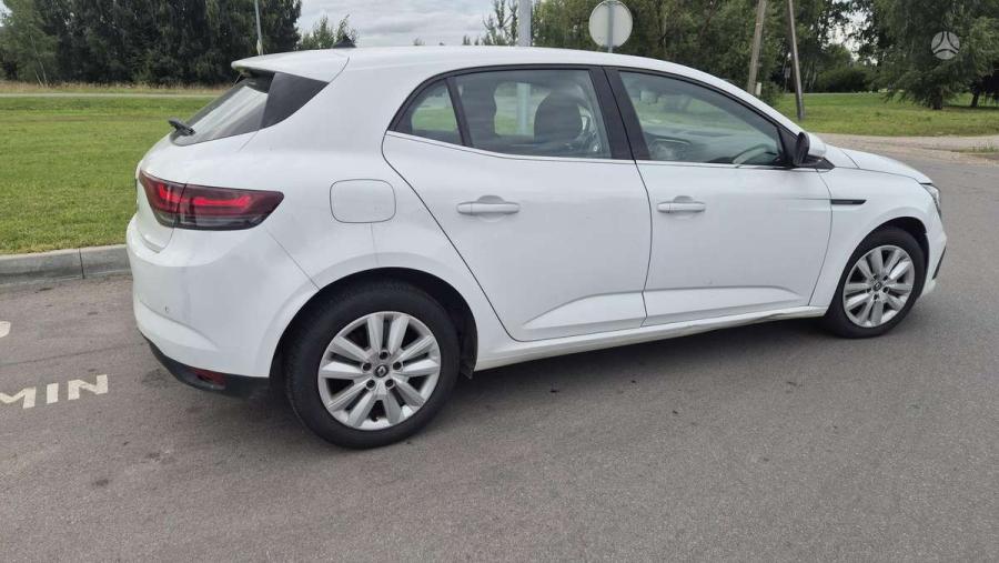 Balts Renault Megane 2021 Tauragė, ar dzinēja tilpumu 1.46 L un nobraukumu 211 tūkst. km par 5800 €, foto 12 vietnē AUTOMOTO.COM.LV