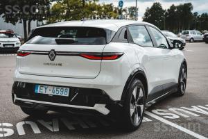 White Renault Megane 2023 in Riga, with an engine capacity of 2.00 L and mileage of 44 thousand km for 19900 €, photo 14 on AUTOMOTO.COM.LV