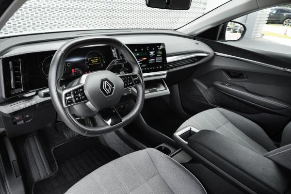 Balts Renault Megane 2023 Mārupe, ar dzinēja tilpumu 0.00 L un nobraukumu 33 tūkst. km par 21900 €, foto 6 vietnē AUTOMOTO.COM.LV