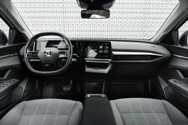Balts Renault Megane 2023 Mārupe, ar dzinēja tilpumu 0.00 L un nobraukumu 33 tūkst. km par 21900 €, foto 7 vietnē AUTOMOTO.COM.LV