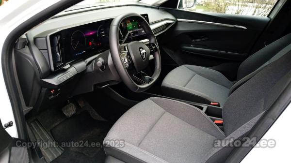 Balts Renault Megane 2024 Pērnava, ar dzinēja tilpumu 0.00 L un nobraukumu 21 tūkst. km par 19990 €, foto 11 vietnē AUTOMOTO.COM.LV