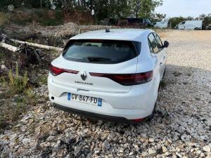 Balts Renault Megane 2024 Tauragė, ar dzinēja tilpumu 1.50 L un nobraukumu 140 tūkst. km par 6700 €, foto 6 vietnē AUTOMOTO.COM.LV