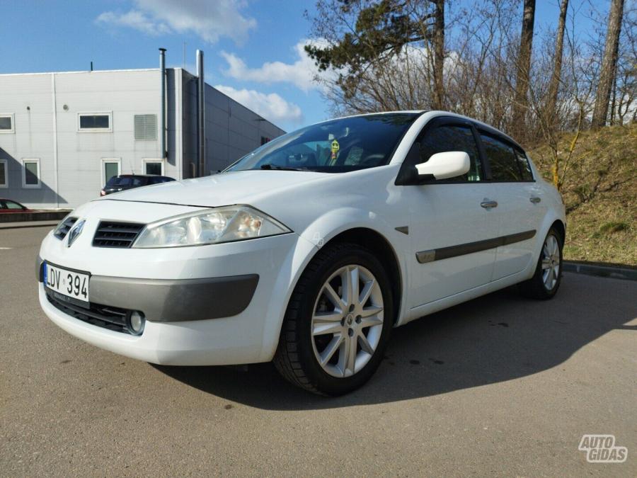 White Renault Megane 2005 in Vilnius, with an engine capacity of 1.90 L and mileage of 330 thousand km for 1700 €, photo 11 on AUTOMOTO.COM.LV