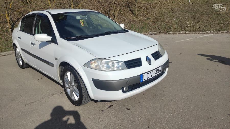 White Renault Megane 2005 in Vilnius, with an engine capacity of 1.90 L and mileage of 330 thousand km for 1700 €, photo 32 on AUTOMOTO.COM.LV