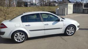 White Renault Megane 2005 in Vilnius, with an engine capacity of 1.90 L and mileage of 330 thousand km for 1700 €, photo 34 on AUTOMOTO.COM.LV