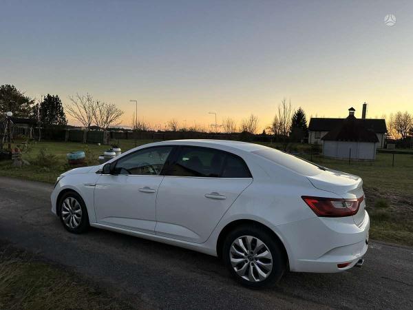 Balts Renault Megane 2018 Viļņa, ar dzinēja tilpumu 1.60 L un nobraukumu 116 tūkst. km par 8500 €, foto 2 vietnē AUTOMOTO.COM.LV