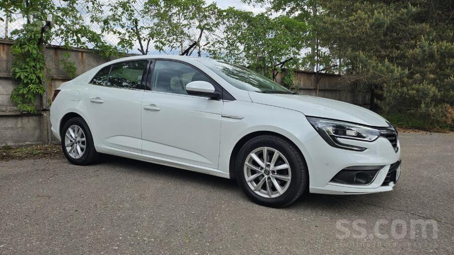 Balts Renault Megane 2019 Rīga, ar dzinēja tilpumu 1.50 L un nobraukumu 162 tūkst. km par 10500 €, foto 3 vietnē AUTOMOTO.COM.LV