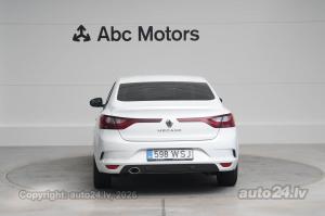 White Renault Megane 2020 in Tallinn, with an engine capacity of 1.50 L and mileage of 135 thousand km for 12490 €, photo 6 on AUTOMOTO.COM.LV