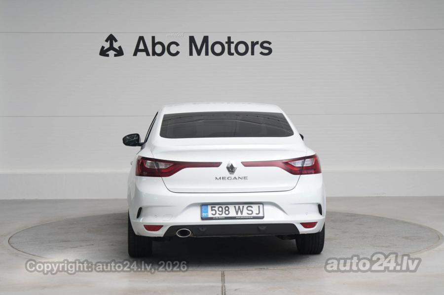 White Renault Megane 2020 in Tallinn, with an engine capacity of 1.50 L and mileage of 135 thousand km for 12490 €, photo 6 on AUTOMOTO.COM.LV