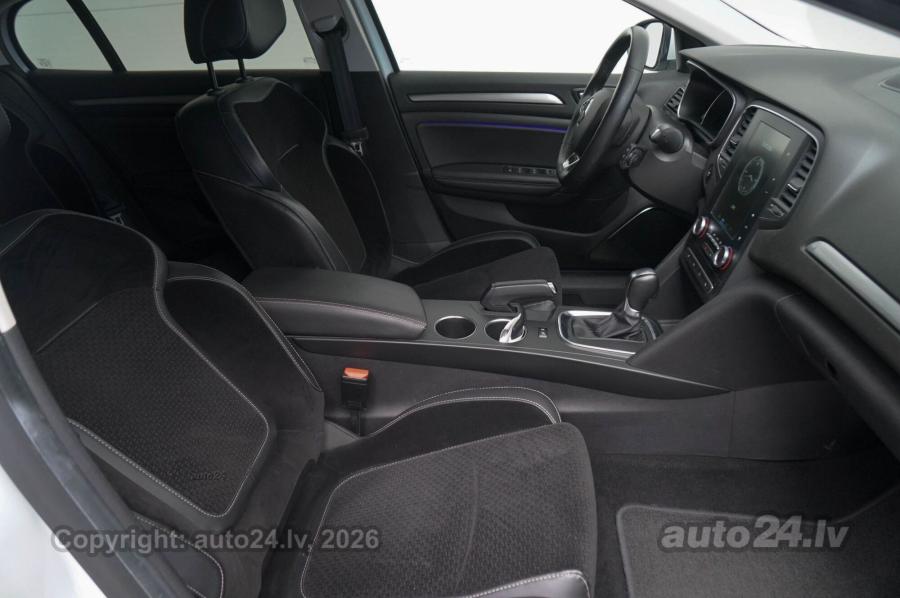 White Renault Megane 2020 in Tallinn, with an engine capacity of 1.50 L and mileage of 135 thousand km for 12490 €, photo 10 on AUTOMOTO.COM.LV
