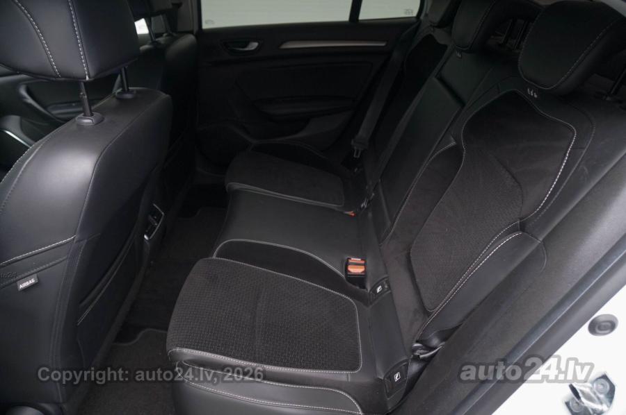 White Renault Megane 2020 in Tallinn, with an engine capacity of 1.50 L and mileage of 135 thousand km for 12490 €, photo 16 on AUTOMOTO.COM.LV
