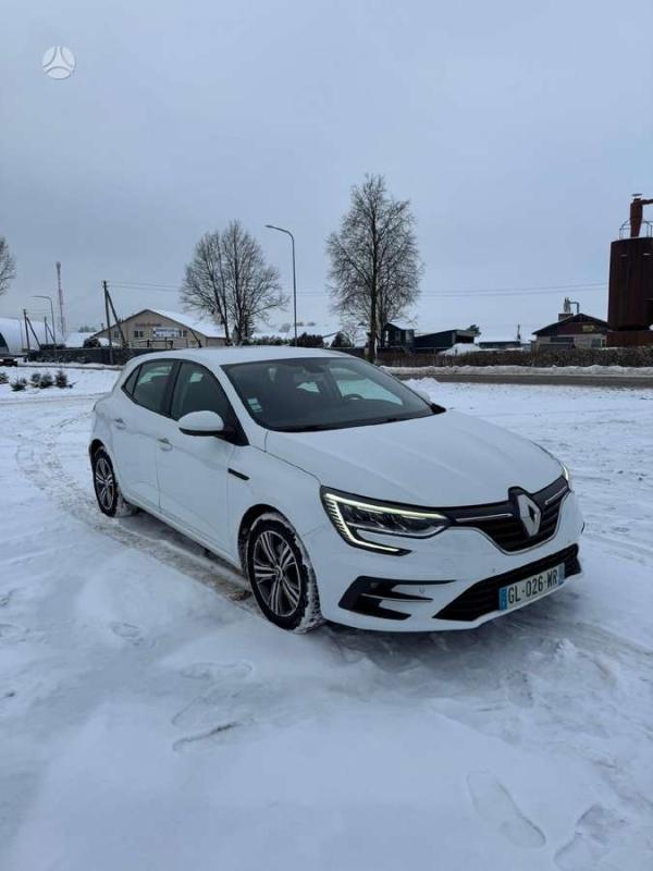 Balts Renault Megane 2023 Tauragė, ar dzinēja tilpumu 1.46 L un nobraukumu 264 tūkst. km par 9699 €, foto 1 vietnē AUTOMOTO.COM.LV