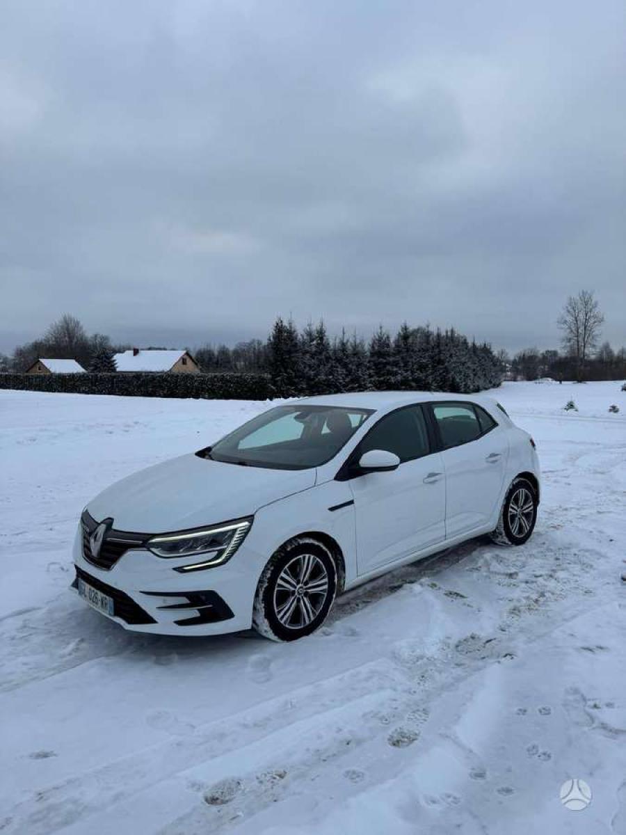 Balts Renault Megane 2023 Tauragė, ar dzinēja tilpumu 1.46 L un nobraukumu 264 tūkst. km par 9699 €, foto 3 vietnē AUTOMOTO.COM.LV
