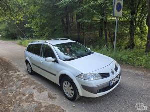 Balts Renault Megane 2008 Kauņa, ar dzinēja tilpumu 1.50 L un nobraukumu 361 tūkst. km par 1200 €, foto 4 vietnē AUTOMOTO.COM.LV