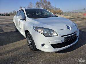 White Renault Megane 2010 in Marijampole, with an engine capacity of 1.60 L and mileage of 253 thousand km for 2750 €, photo 2 on AUTOMOTO.COM.LV