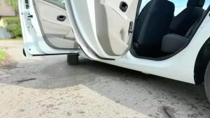 White Renault Megane 2011 in Riga, with an engine capacity of 1.50 L and mileage of 189 thousand km for 2800 €, photo 7 on AUTOMOTO.COM.LV