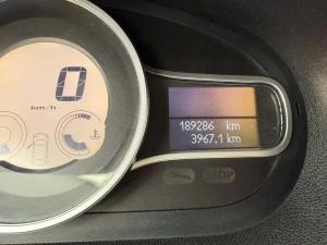 White Renault Megane 2011 in Riga, with an engine capacity of 1.50 L and mileage of 189 thousand km for 2800 €, photo 15 on AUTOMOTO.COM.LV