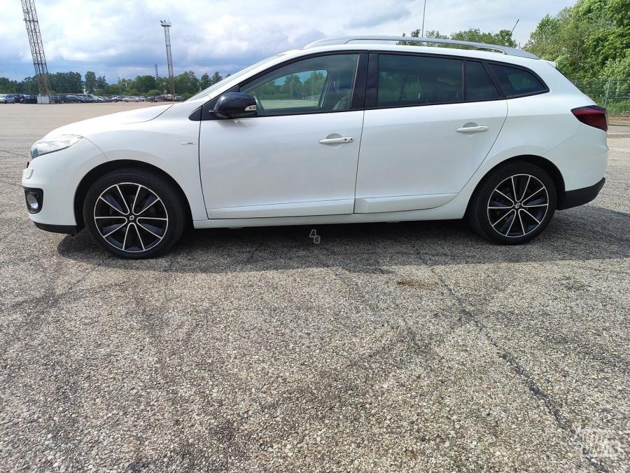 White Renault Megane 2012 in Marijampole, with an engine capacity of 1.50 L and mileage of 234 thousand km for 3850 €, photo 6 on AUTOMOTO.COM.LV