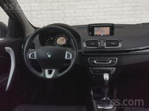 Balts Renault Megane 2012 Rīga, ar dzinēja tilpumu 1.50 L un nobraukumu 171 tūkst. km par 4490 €, foto 21 vietnē AUTOMOTO.COM.LV