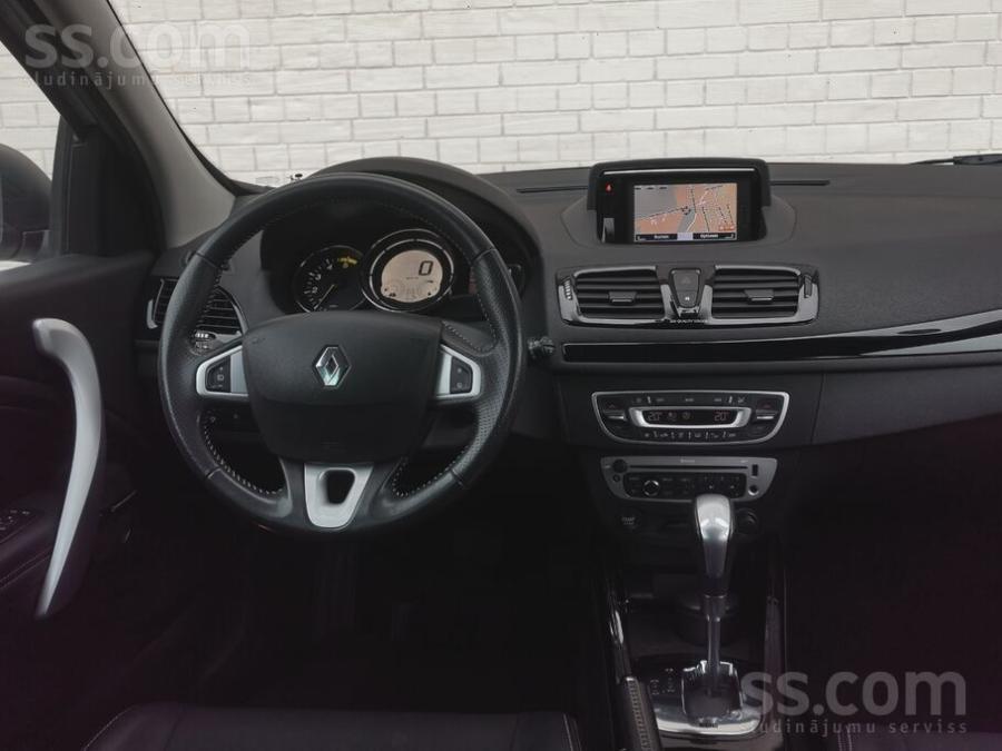 Balts Renault Megane 2012 Rīga, ar dzinēja tilpumu 1.50 L un nobraukumu 171 tūkst. km par 4490 €, foto 21 vietnē AUTOMOTO.COM.LV