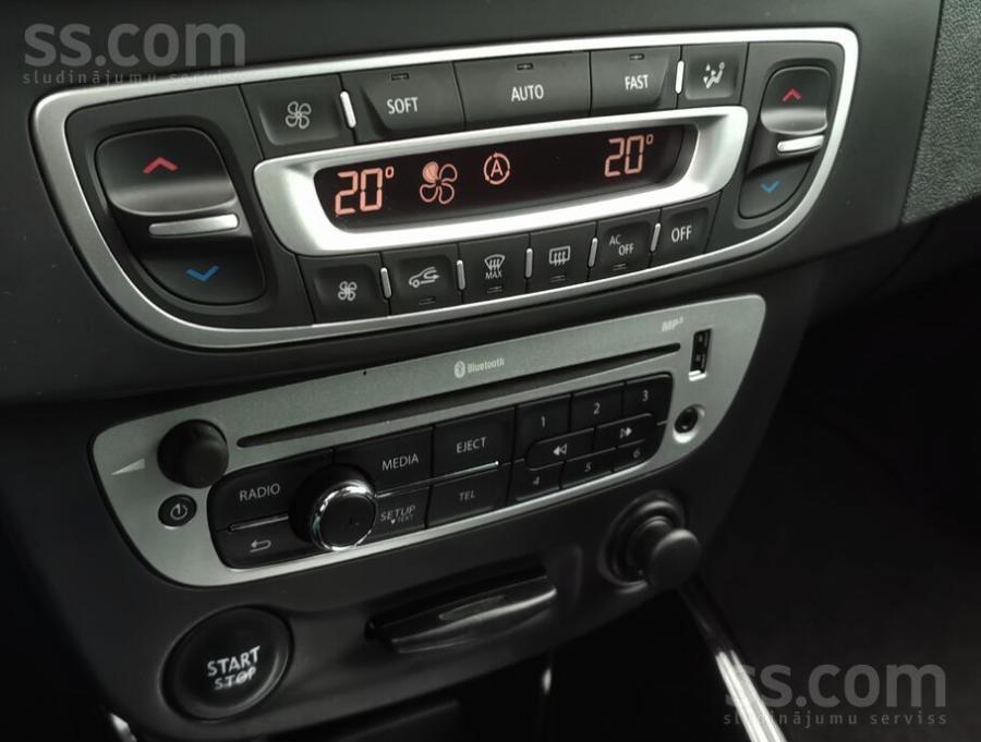Balts Renault Megane 2012 Rīga, ar dzinēja tilpumu 1.50 L un nobraukumu 171 tūkst. km par 4490 €, foto 29 vietnē AUTOMOTO.COM.LV