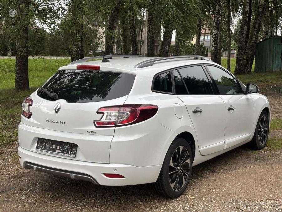 Balts Renault Megane 2012 Utena, ar dzinēja tilpumu 1.50 L un nobraukumu 216 tūkst. km par 3350 €, foto 7 vietnē AUTOMOTO.COM.LV