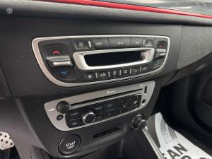 Balts Renault Megane 2012 Utena, ar dzinēja tilpumu 1.50 L un nobraukumu 216 tūkst. km par 3350 €, foto 18 vietnē AUTOMOTO.COM.LV