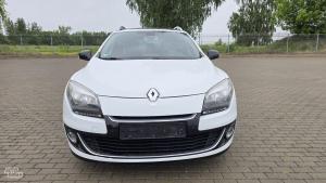 White Renault Megane 2013 in Marijampole, with an engine capacity of 1.50 L and mileage of 267 thousand km for 3950 €, photo 4 on AUTOMOTO.COM.LV
