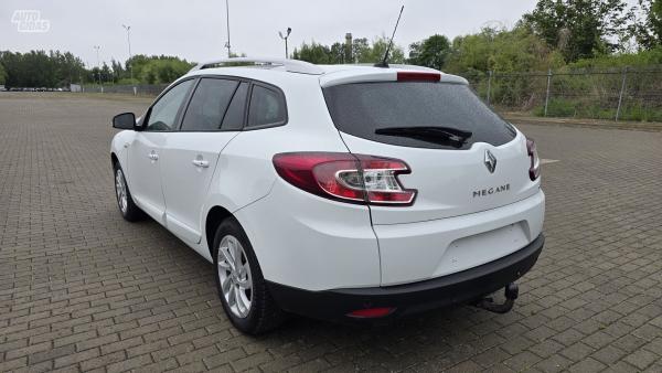 White Renault Megane 2013 in Marijampole, with an engine capacity of 1.50 L and mileage of 267 thousand km for 3950 €, photo 4 on AUTOMOTO.COM.LV
