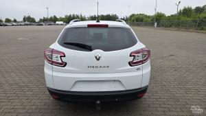 White Renault Megane 2013 in Marijampole, with an engine capacity of 1.50 L and mileage of 267 thousand km for 3950 €, photo 7 on AUTOMOTO.COM.LV