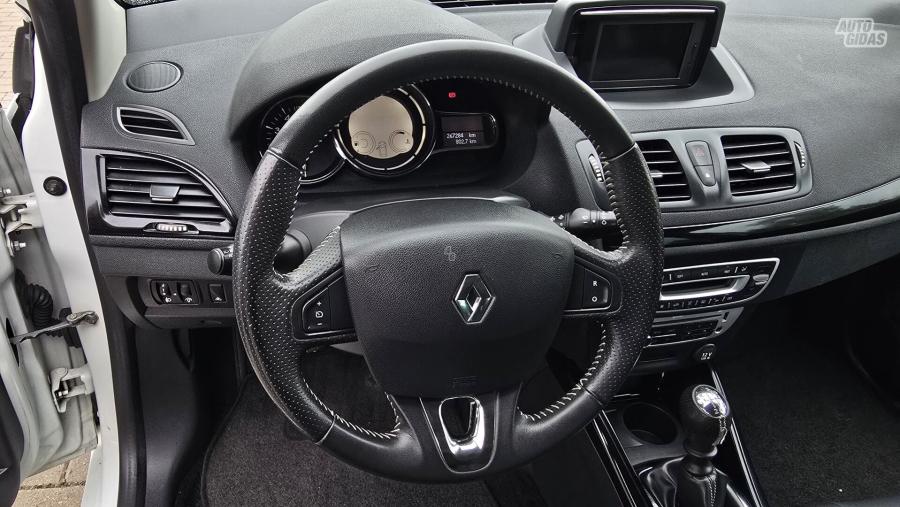 White Renault Megane 2013 in Marijampole, with an engine capacity of 1.50 L and mileage of 267 thousand km for 3950 €, photo 14 on AUTOMOTO.COM.LV