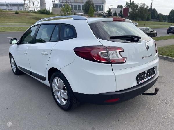 Balts Renault Megane 2013 Kauņa, ar dzinēja tilpumu 1.46 L un nobraukumu 246 tūkst. km par 3450 €, foto 10 vietnē AUTOMOTO.COM.LV