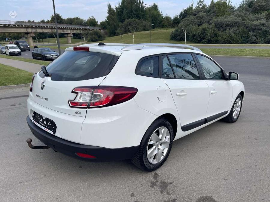 Balts Renault Megane 2013 Kauņa, ar dzinēja tilpumu 1.46 L un nobraukumu 246 tūkst. km par 3450 €, foto 13 vietnē AUTOMOTO.COM.LV
