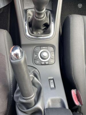 Balts Renault Megane 2013 Kauņa, ar dzinēja tilpumu 1.46 L un nobraukumu 246 tūkst. km par 3450 €, foto 23 vietnē AUTOMOTO.COM.LV