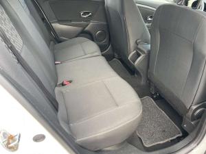 Balts Renault Megane 2013 Kauņa, ar dzinēja tilpumu 1.46 L un nobraukumu 246 tūkst. km par 3450 €, foto 26 vietnē AUTOMOTO.COM.LV